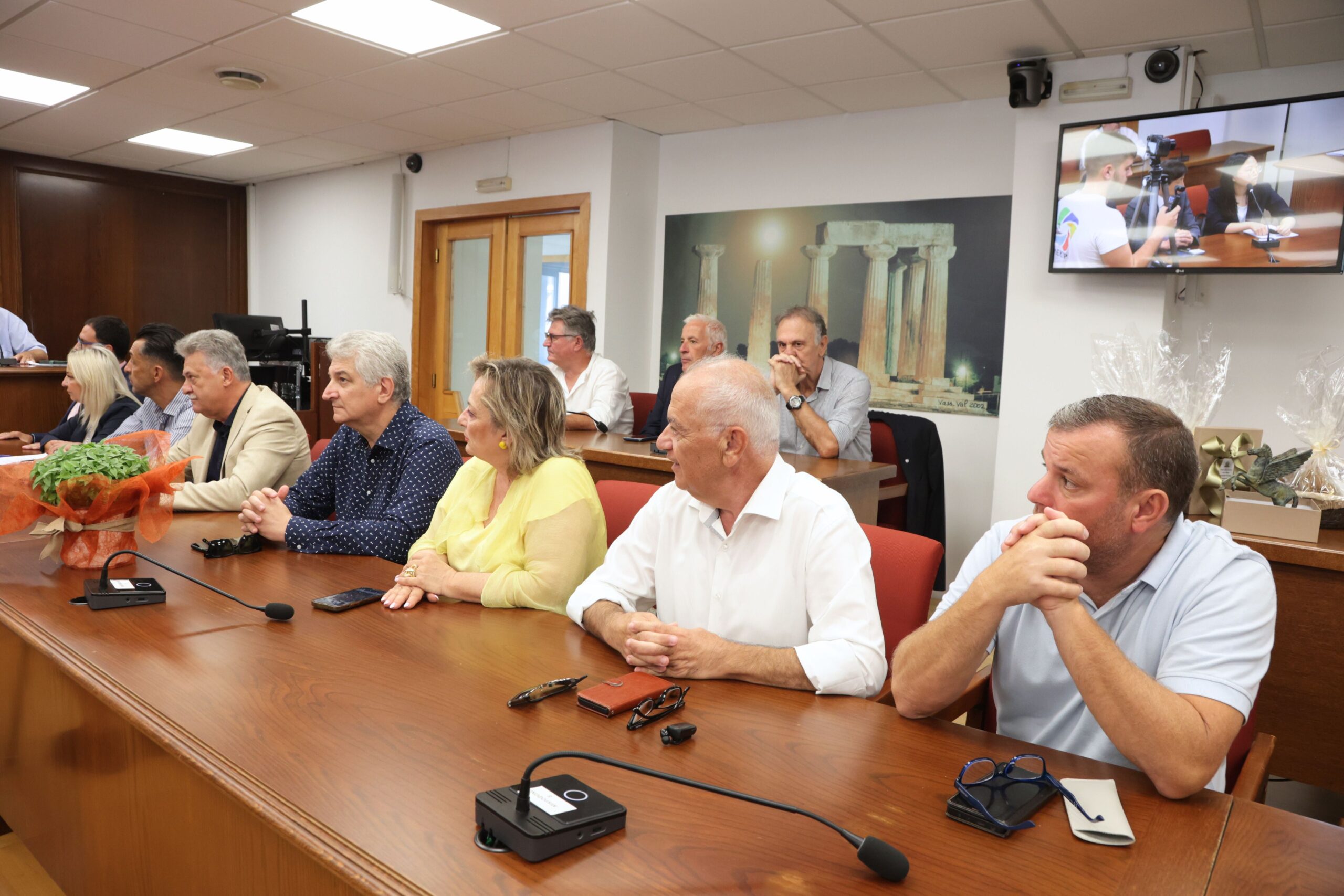 13 – korinthia.net.gr